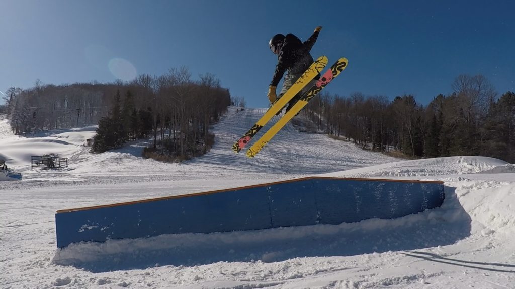 18.19 snowboard boxes