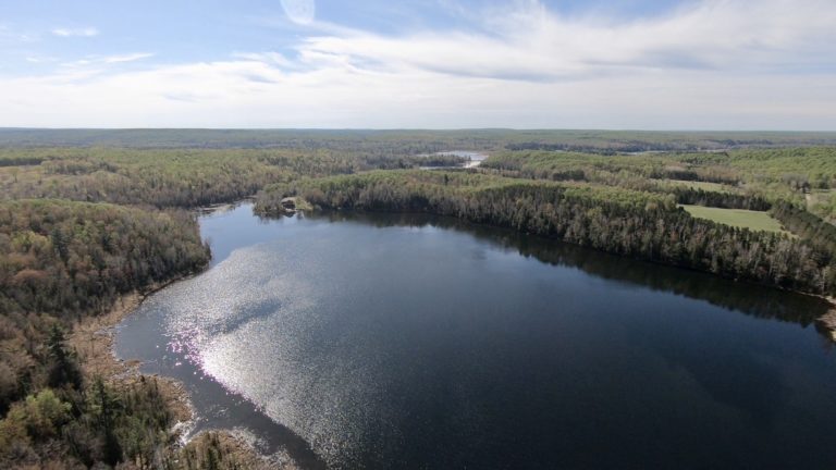 Anderson Lake Lodge | Michigan Resort | Michigan Lodge